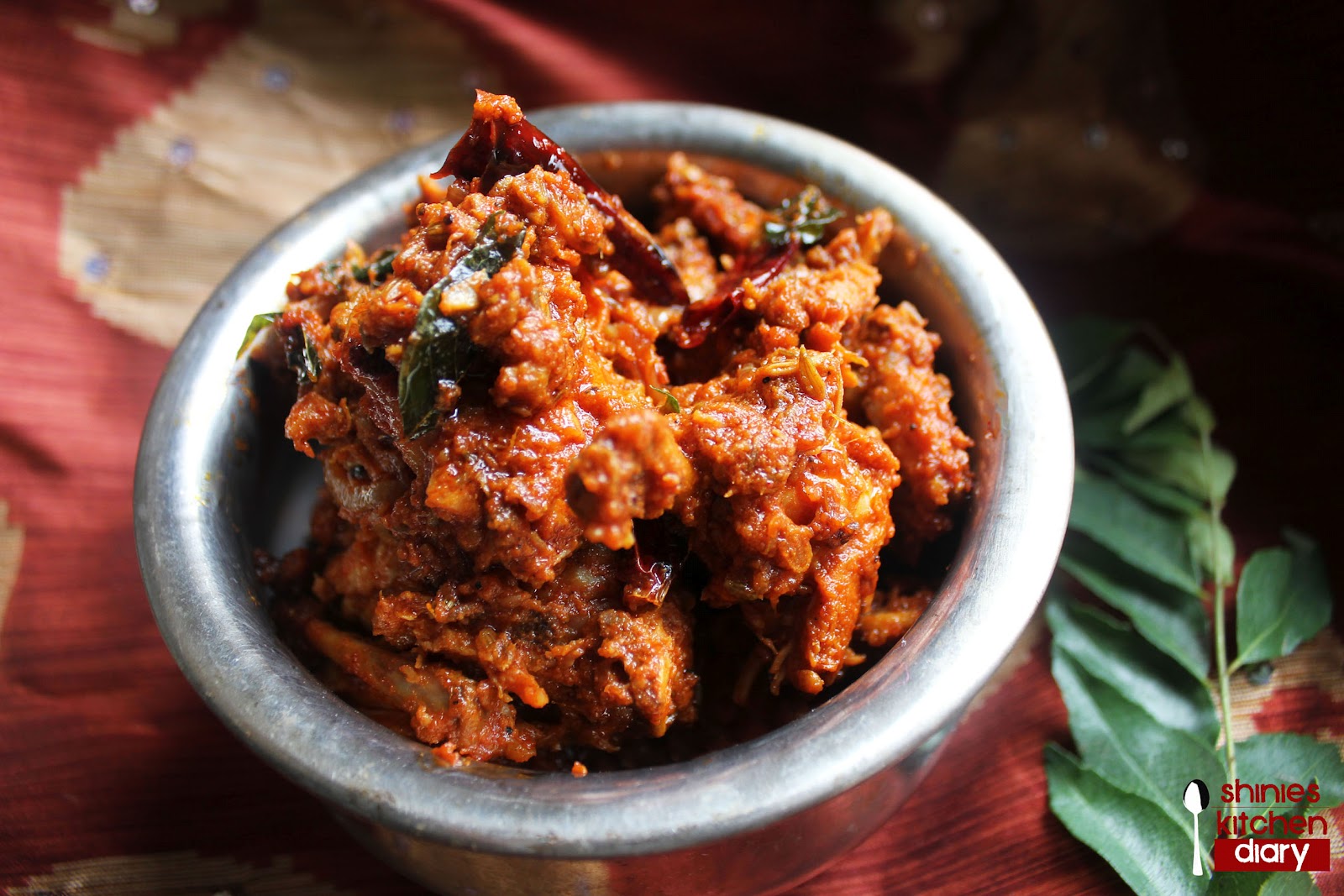 Chettinad Chicken Varuval - Shinies Kitchen Diary