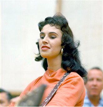 Let's Keep the 50's Spirit Alive!: Wanda Jackson