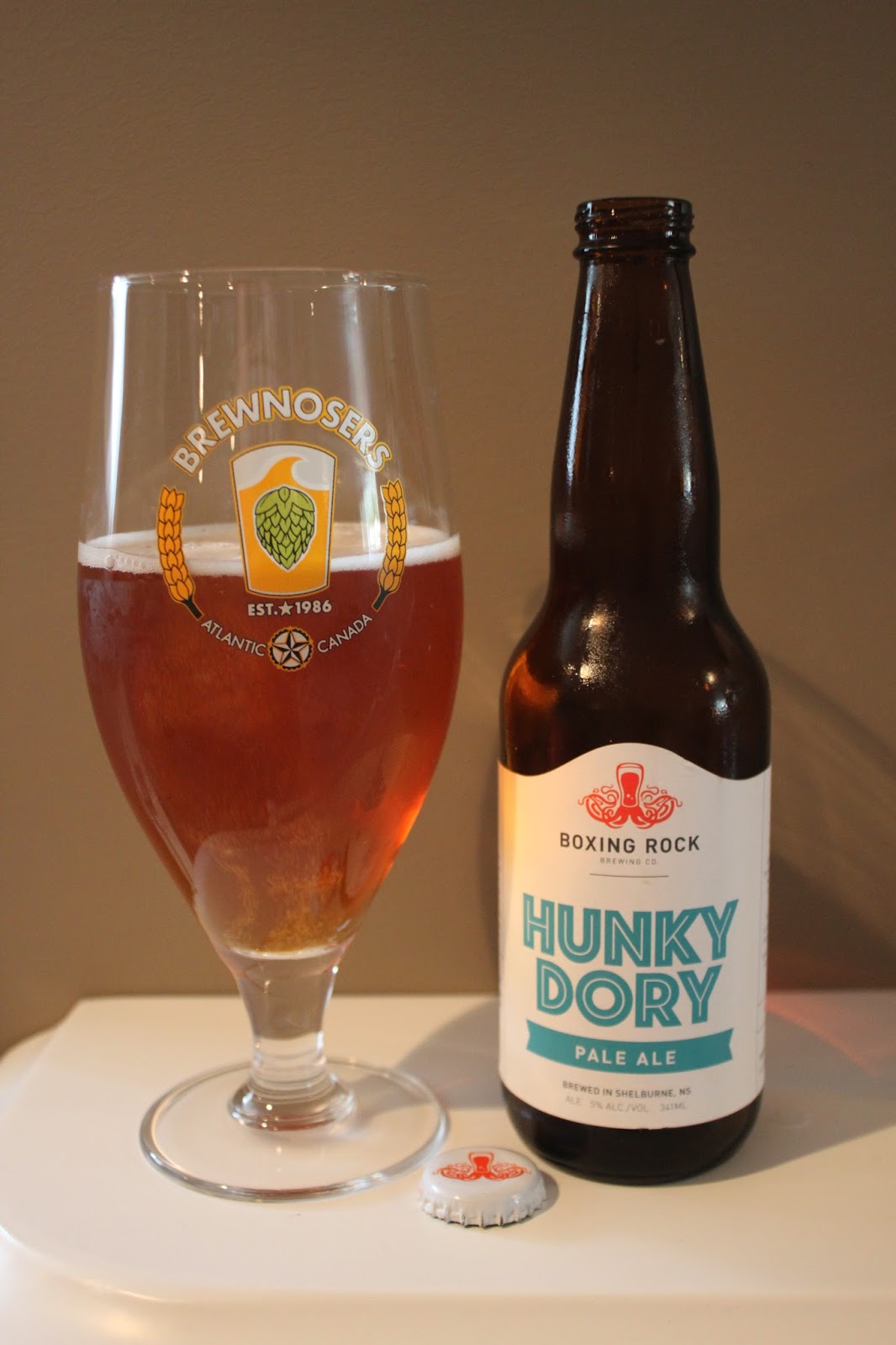 Boxing Rock's Hunky Dory Pale Ale