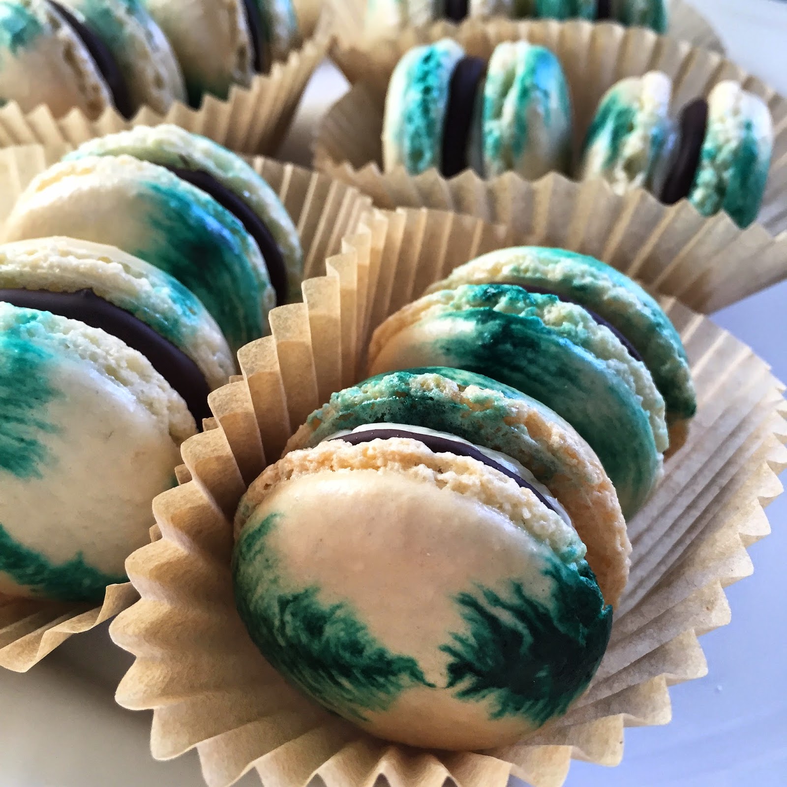 Heidi's Mix: Tie Dyed Macarons