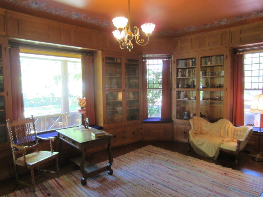 Bird's Yellow House: Loving Limberlost