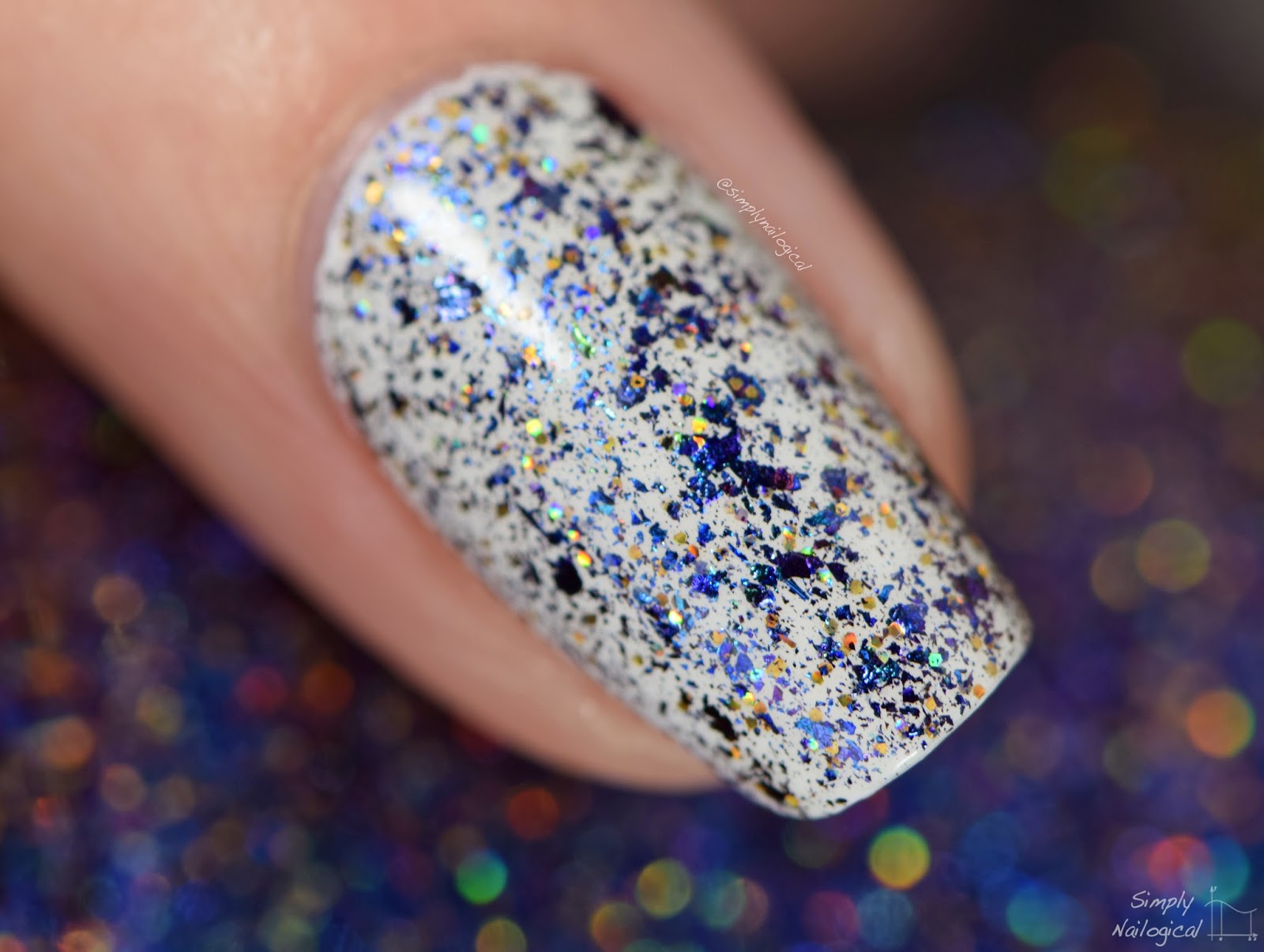 Simply Nailogical: Starrily flakies: Get excited for some flakie porn