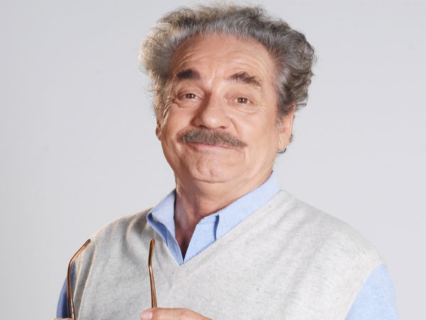 CUESTION DE INTERES: INTERNARON AYER AL ACTOR "HUGO ARANA"