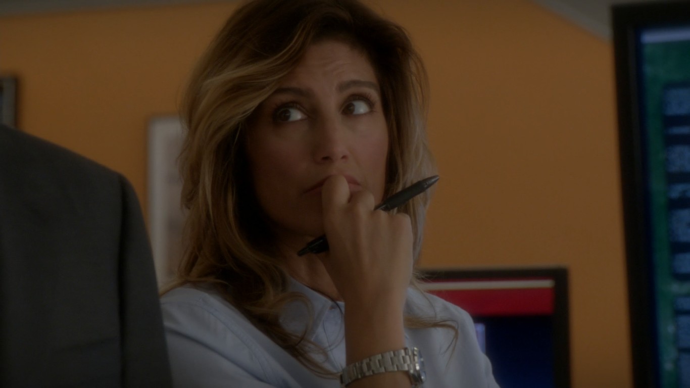 Cool movie screenshots: Jennifer Esposito as Alex Quinn in NCIS Naval ...