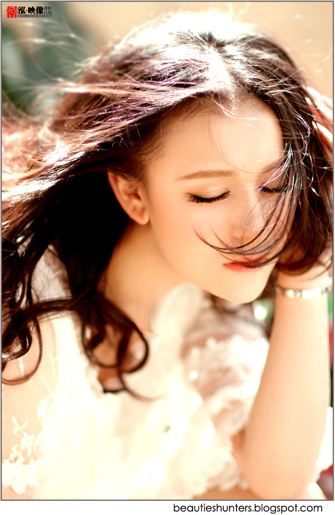 Beauties Hunters: Ren Li Meng, 任丽萌