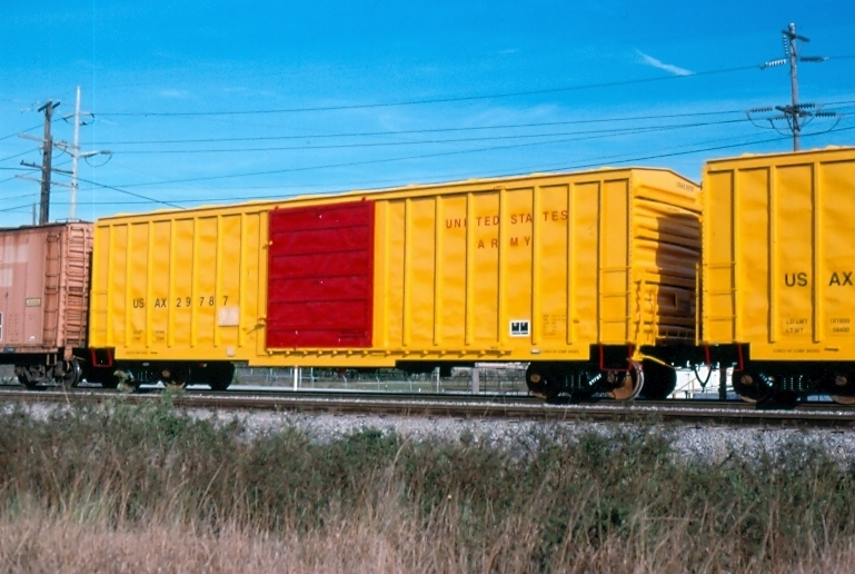 U.S. Army Railway Units of the Past: US ARMY BOXCAR # 29453 SEATTLE WA 1995