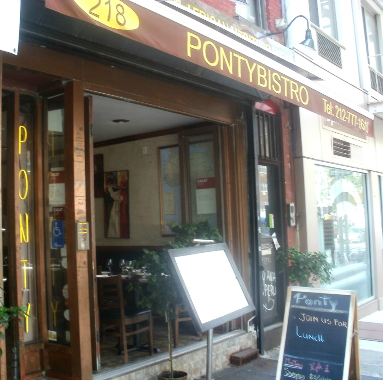 Midtown Blogger/Manhattan Valley Follies: Ponty Bistro "Cute French ...