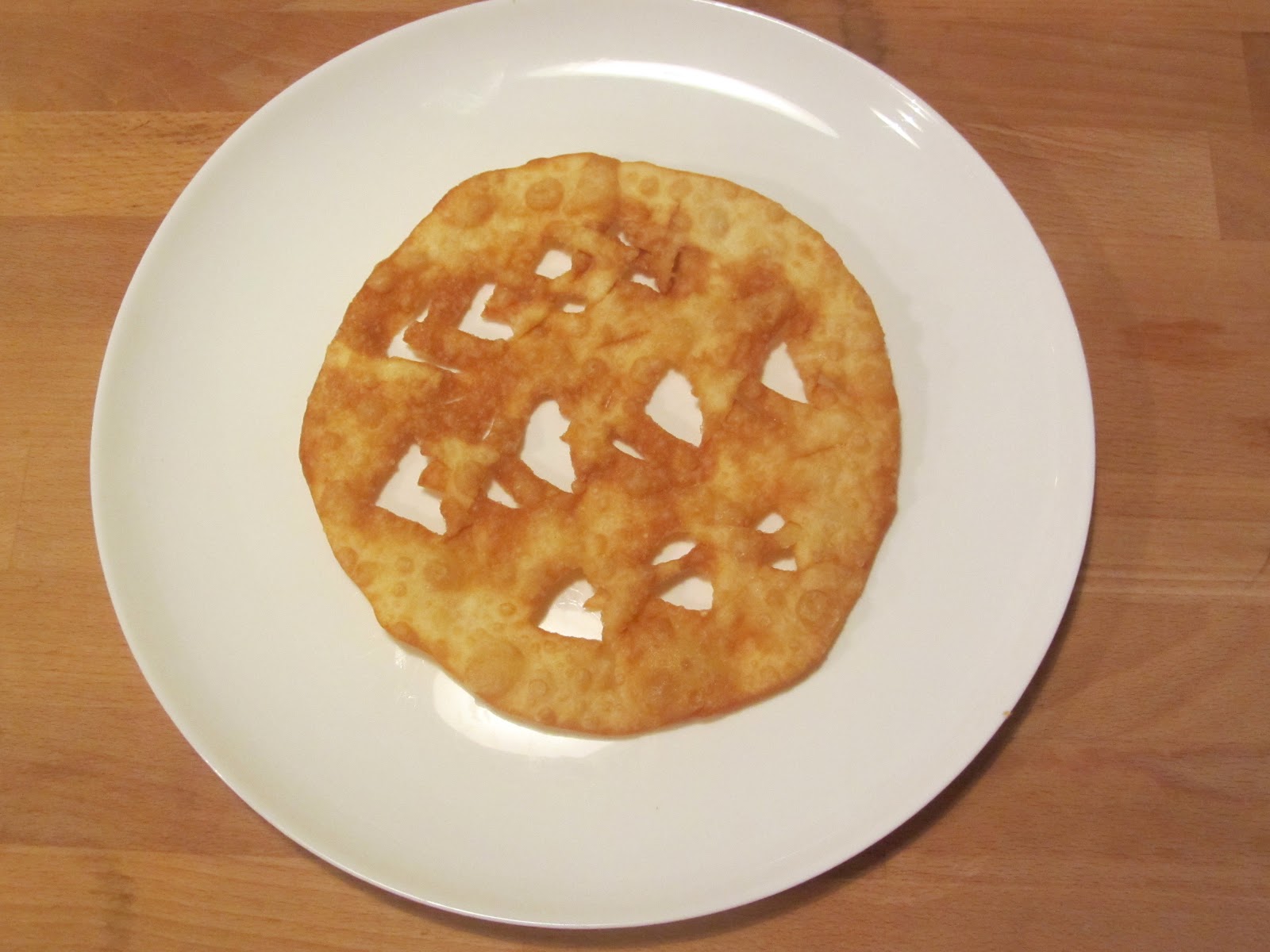 Top of the World Cakes: Icelandic Christmas "Leaf Bread" - Laufabrauð
