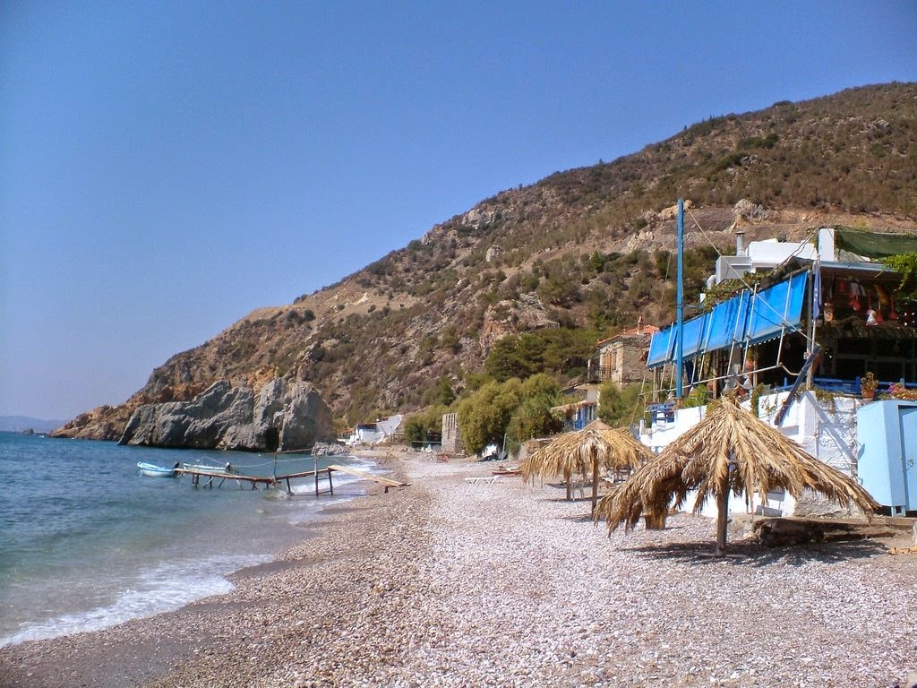 Αφιέρωμα παραλίες Λέσβου «Παραλία Μελίντα και Παραλία Μήθυμνα ...