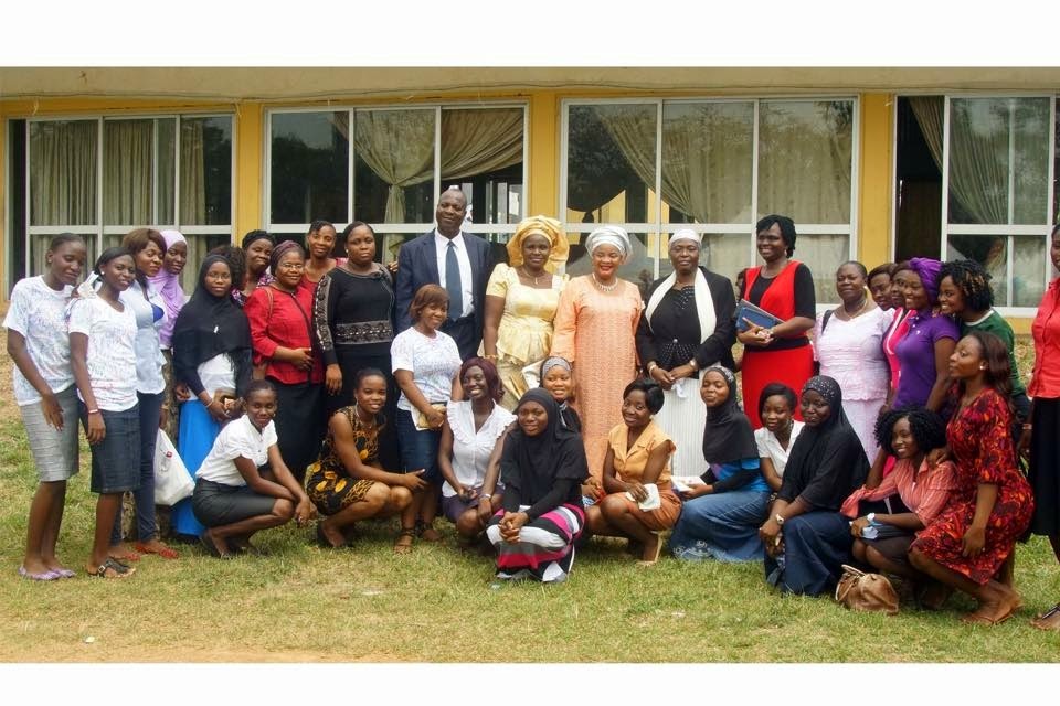 theelites : IN PICTURES: SENATOR OJUDU'S WIFE DELIVERS LECTURE AT ...