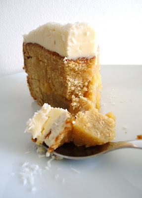 Bolo Piña Colada - Sabores da Alma