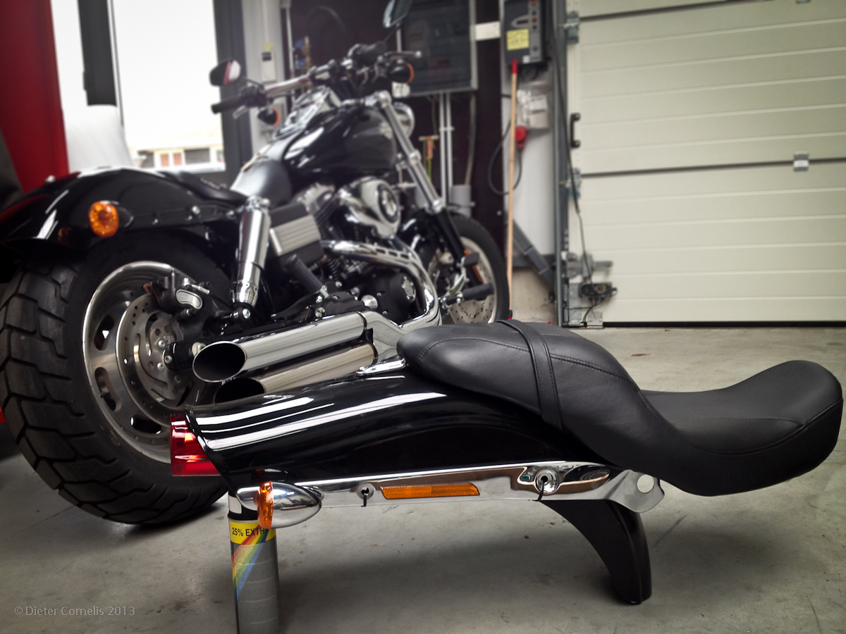 Exclusive Motorbikes: Fatbob rear fender conversion