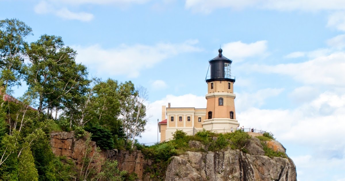Day Hiking Trails: Explore Split Rock Lighthouse via day hike