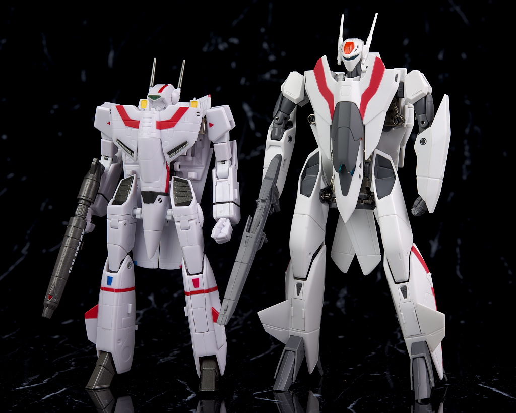 [ Review ] - Hi-Metal R - VF-2SS Valkyrie II with SAP ( Silvie Gena )