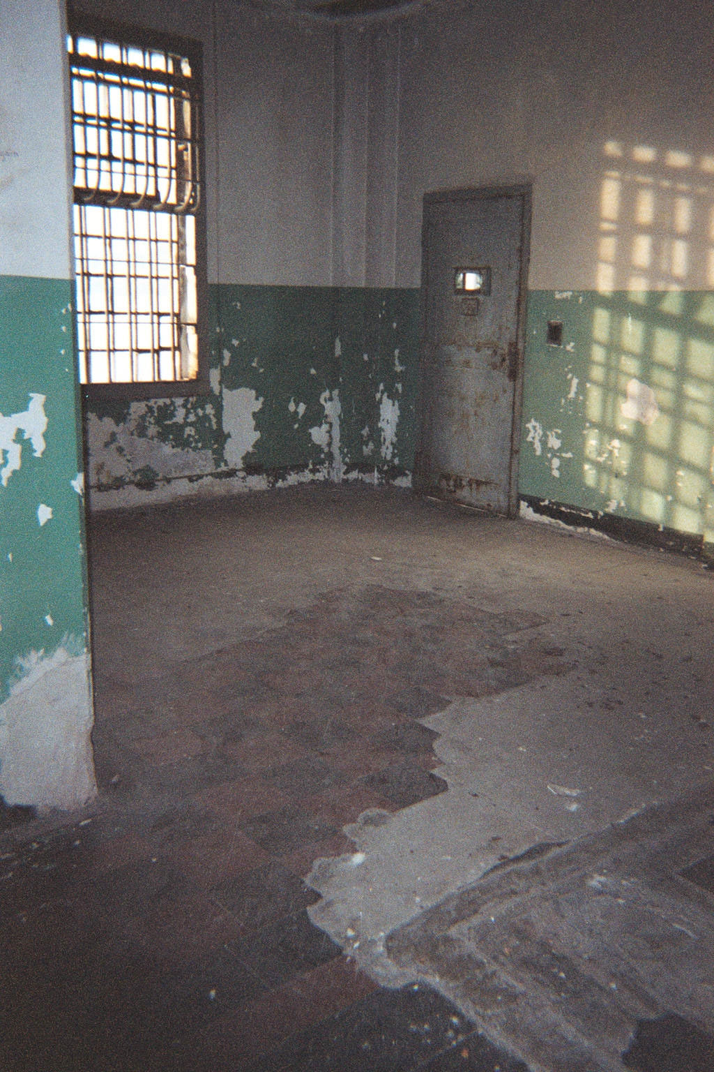 Alcatraz Ghost Island Light House | Alcatraz Lighthouse | Alcatraz ...