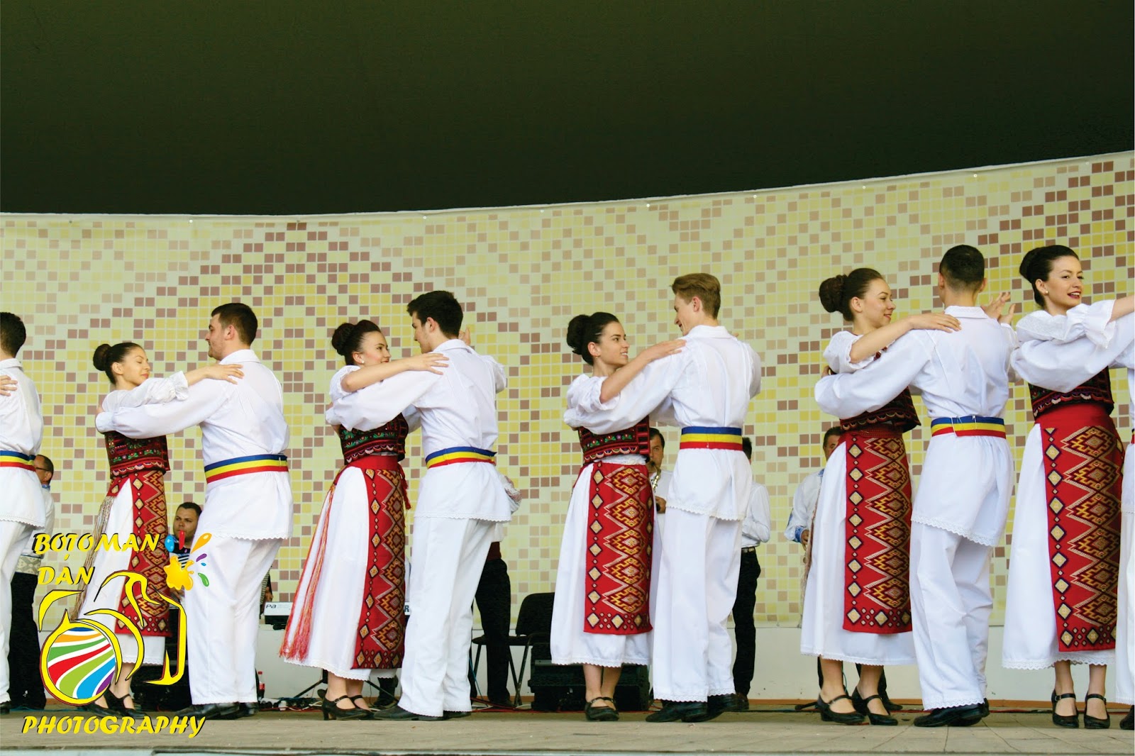 Da Culoare Vietii: Incepe marea mahmureala Serbarile Timisoreana