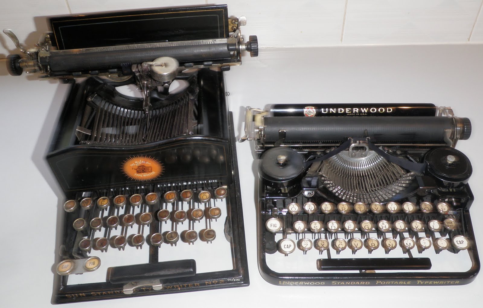 oz.Typewriter: Lee S.Burridge and the Underwood 3 Portable Typewriter