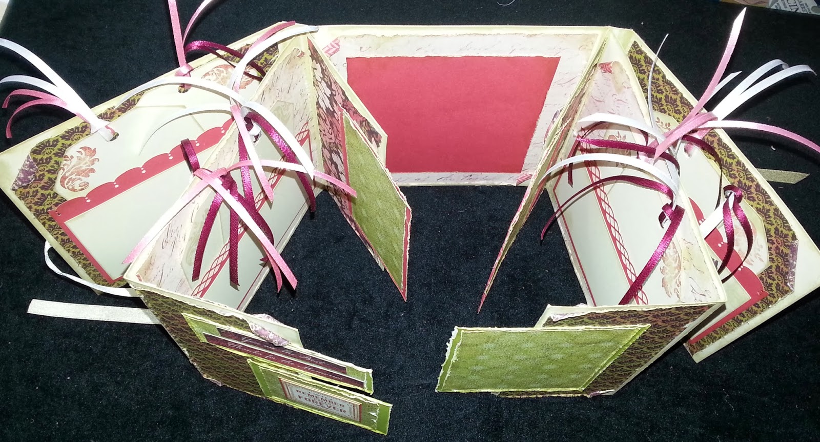 One Scraptastic Grandma!: Multi-fold Mini Album