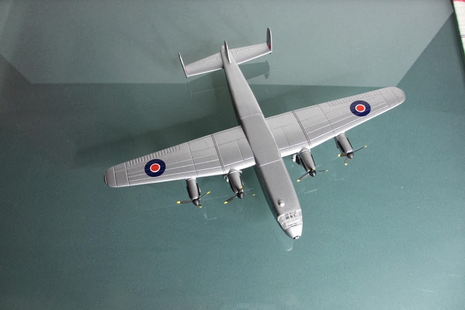 1/144 airbattle: 1/144 Avro York - by Corgi
