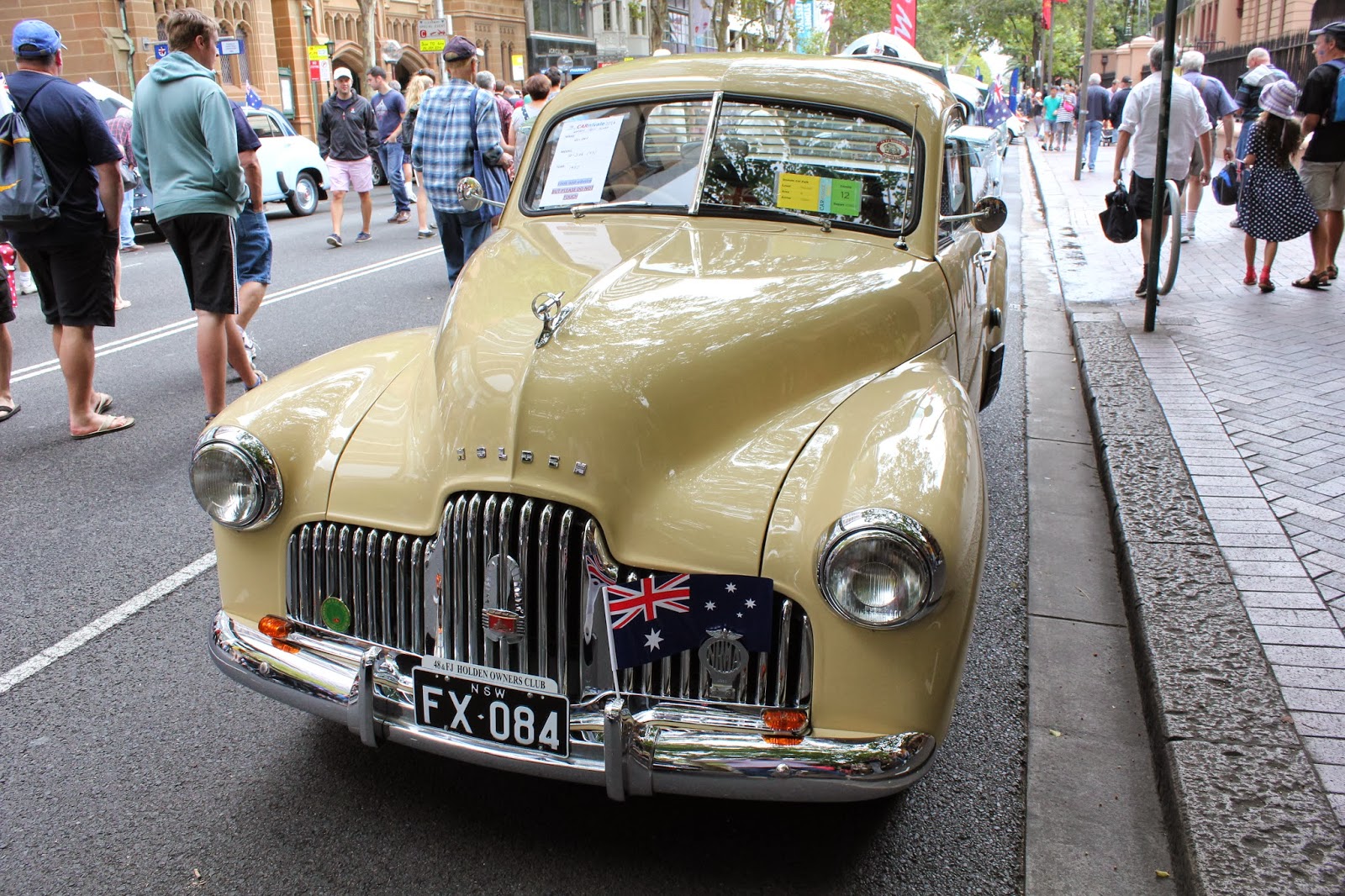 Aussie Old Parked Cars: 1952 Holden FX Ute