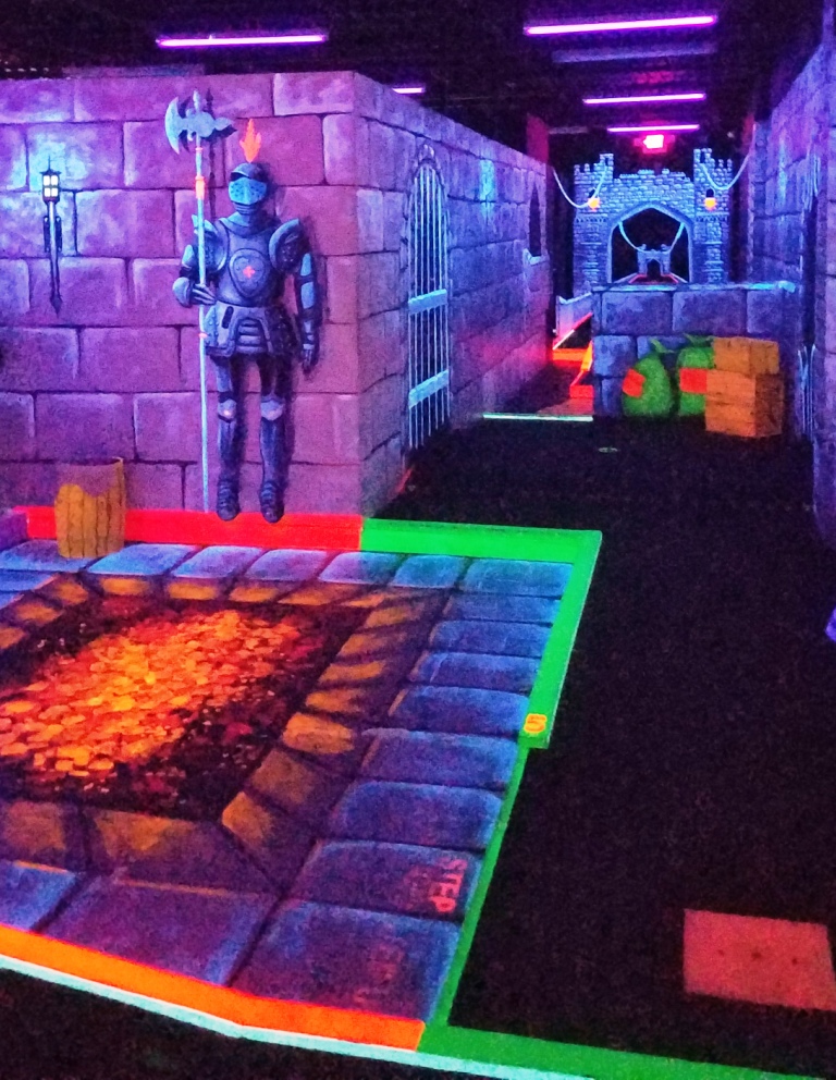 The Ham and Egger Files: Dragon's Lair Mini Golf in North Wildwood, New ...
