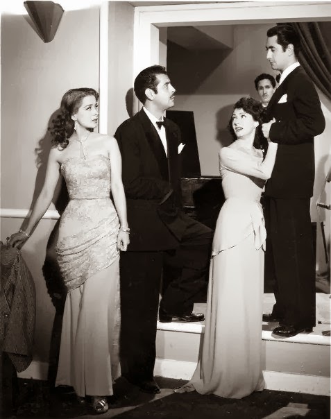 L'age D'or: "Hipócrita" Leticia Palma