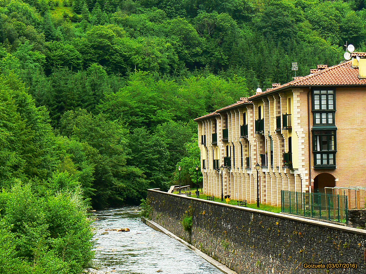 Navarra de la A a la Z ... (en moto): Goizueta