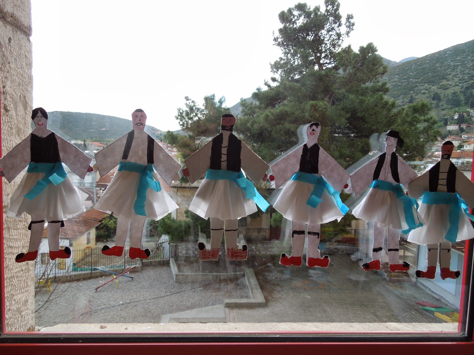 'Εν Δαδίω ...: Χειροτεχνίες για την 25η Μαρτίου