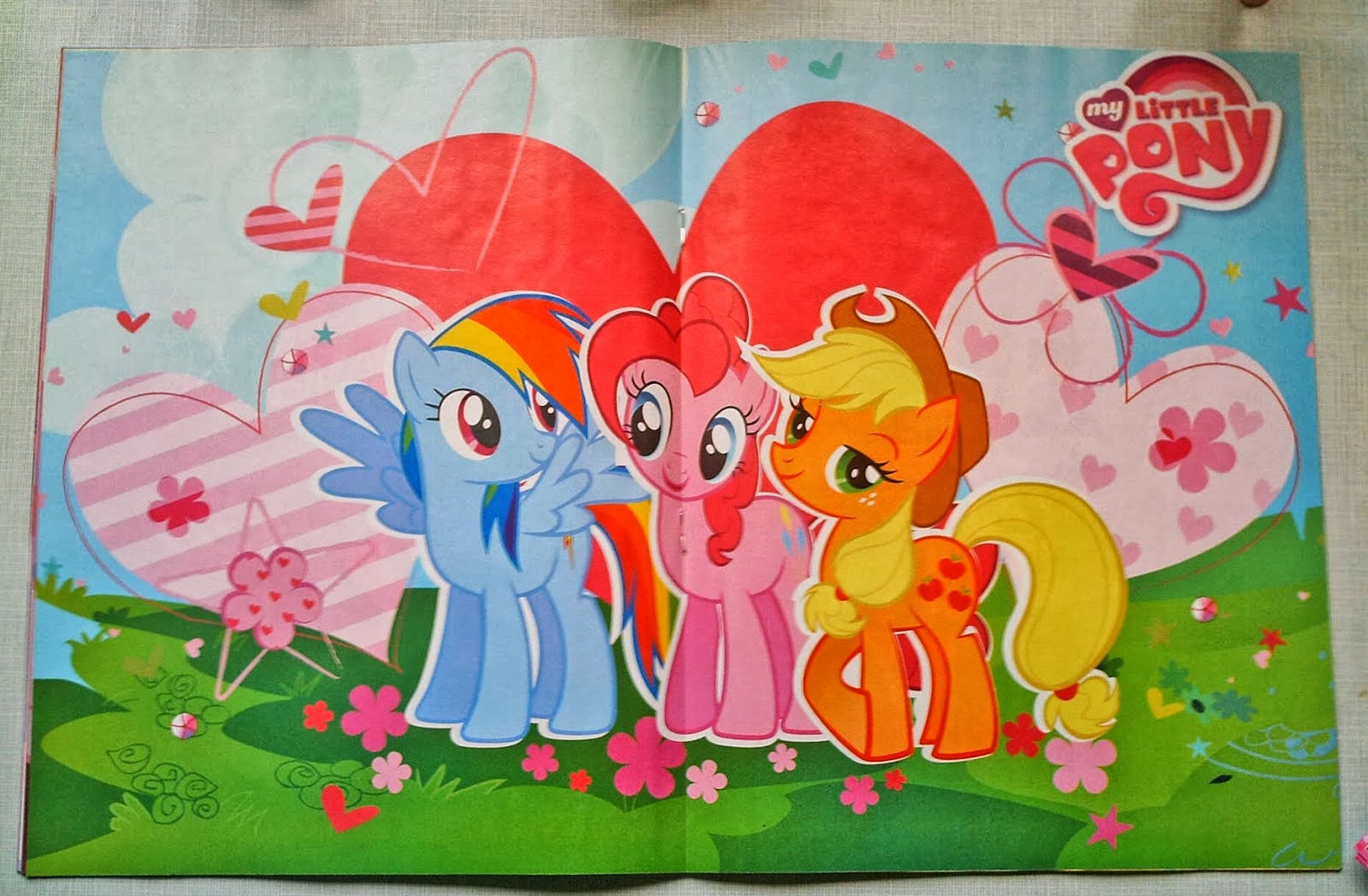 My Little Pony Equestria Girls Blog: ¡¡Nuevo álbum de My Little Pony ...