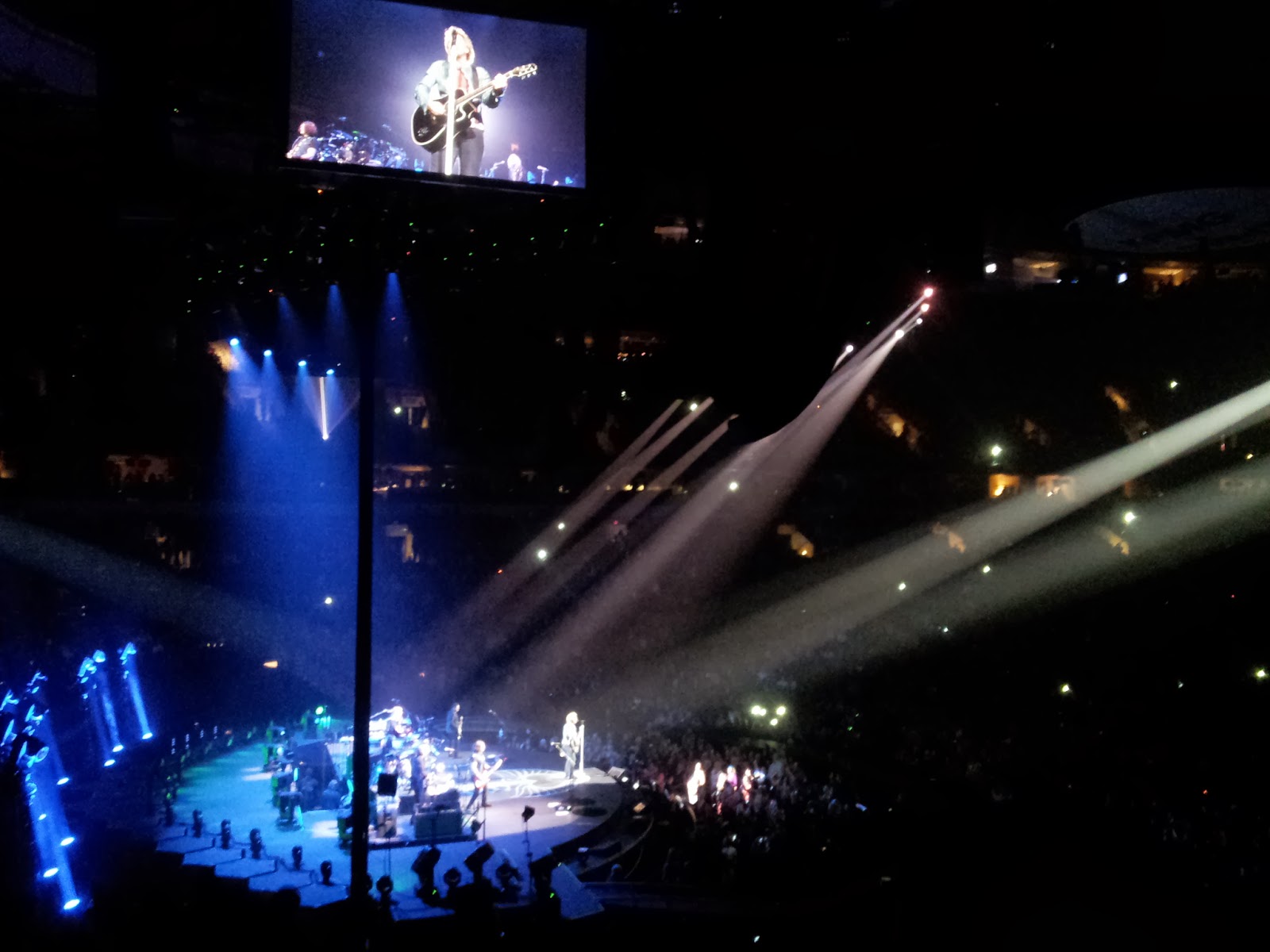 Mashed Thoughts: Bon Jovi Because We Can Concert