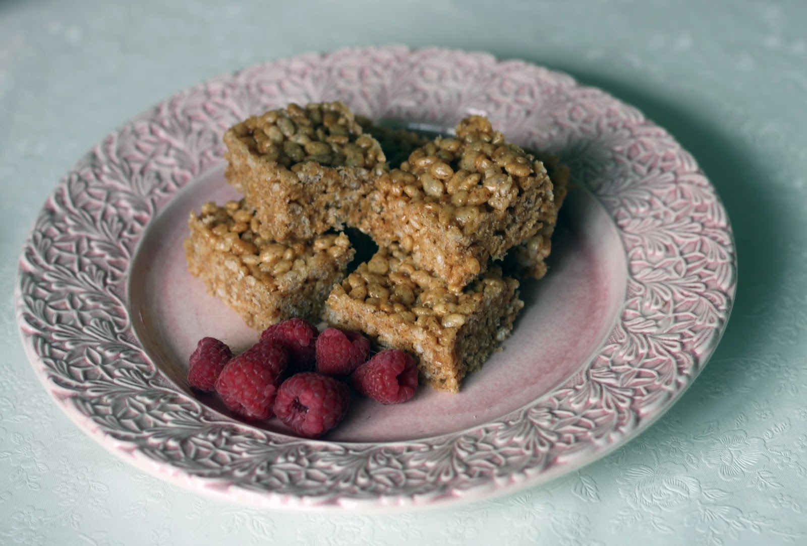 hjärtans gott: PUFFAT RIS MED KOLA OCH JORDNÖTSSMÖR