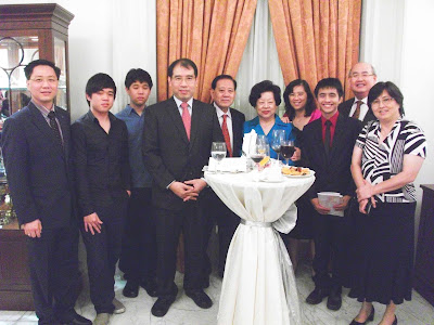 pianomania: THE ARTS AWARDS 2011 / Exclusive from The Istana