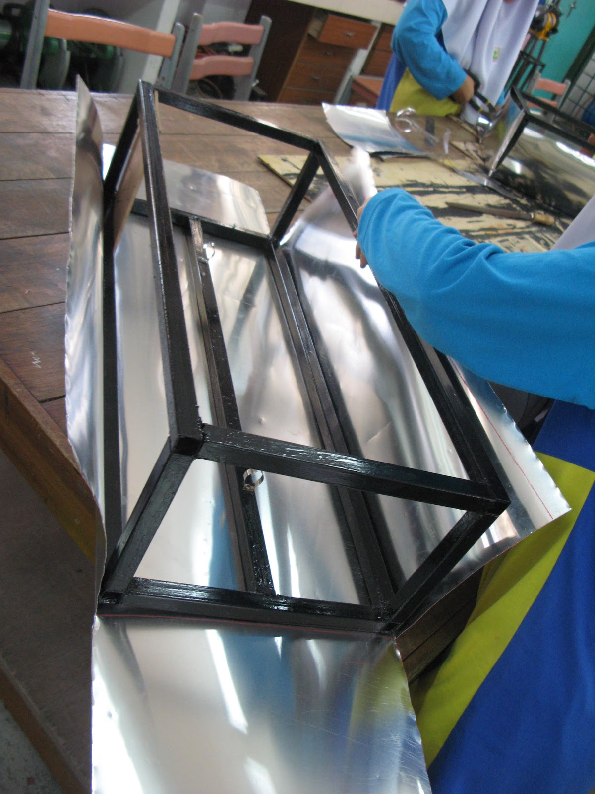 Seni Reka Tanda SMKSI: Papan Tanda Berlampu