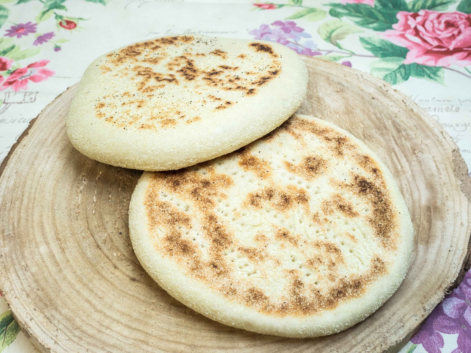 Con ingrediente secreto: Pan marroquí, pan en sartén