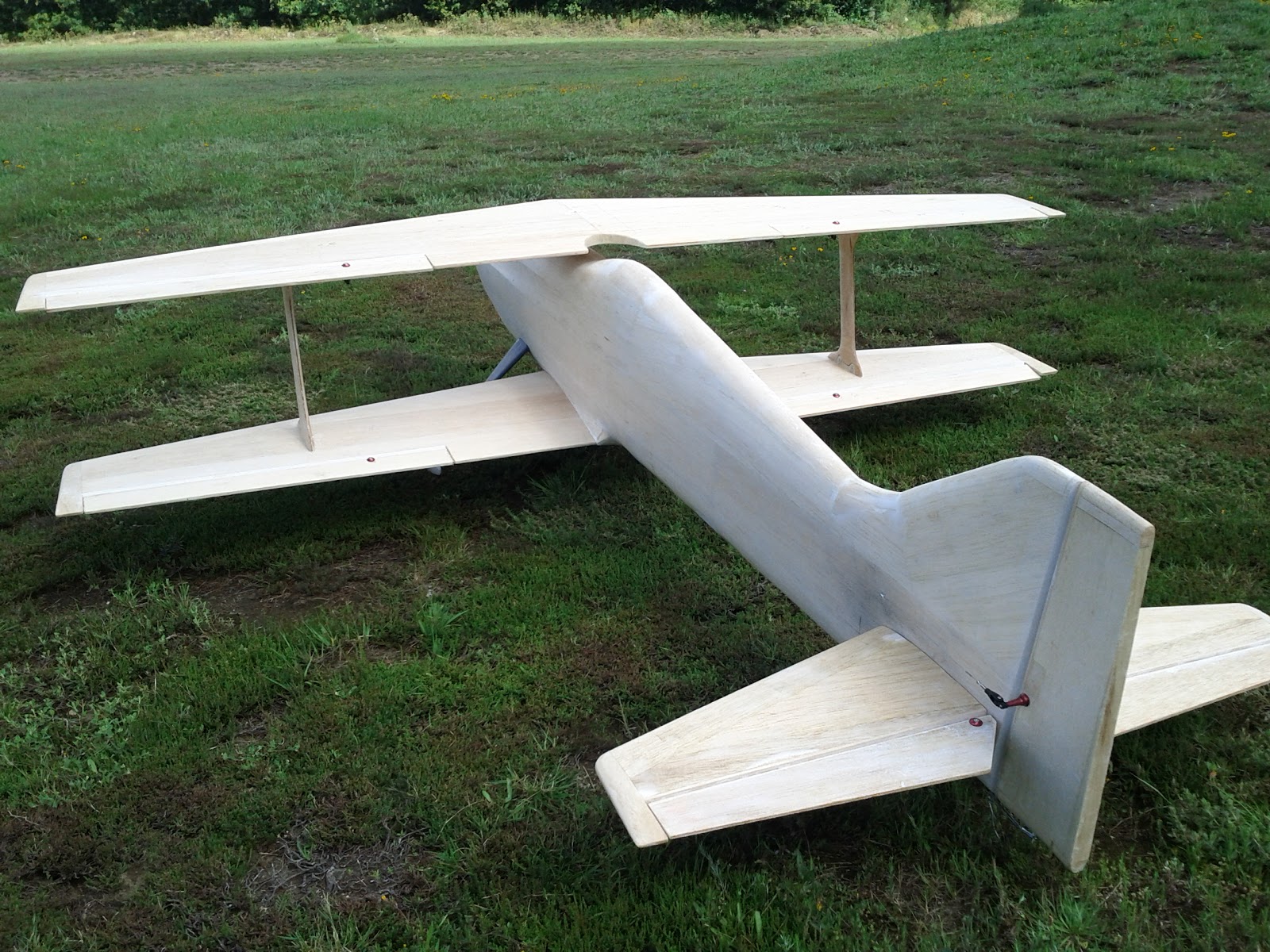 F3A RC Pattern: F3A - Biplano (Construção)