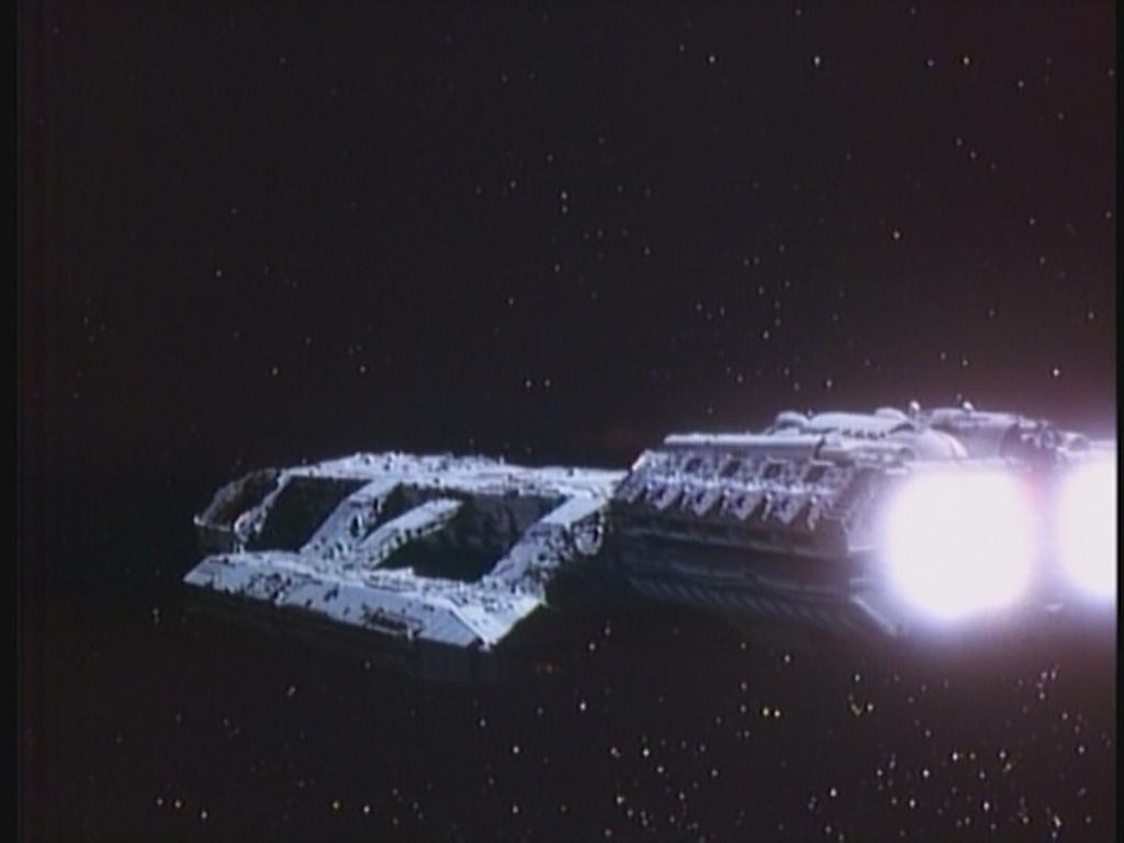 Rotten Reelz Reviews: Alternative Title Week: Space Mutiny