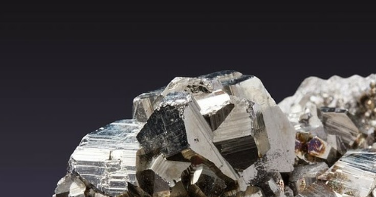 Metal Yang (Geng) Na Astrologia Chinesa | Mapa do Zodíaco