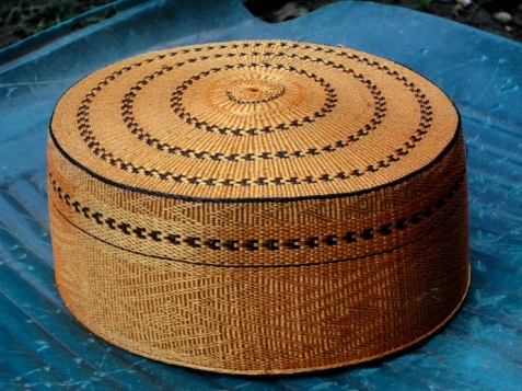 SarungBugis; MASAGENA: Sarung Sutera Bugis Makassar