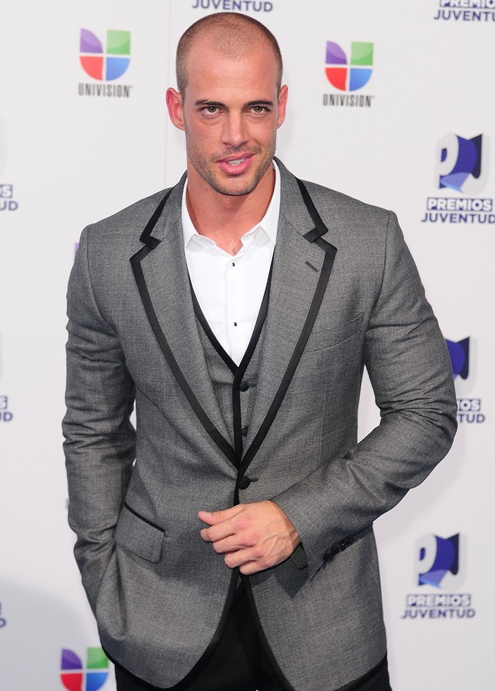 Eviwestwick: EYE CANDY OF THE MONTH: WILLIAM LEVY