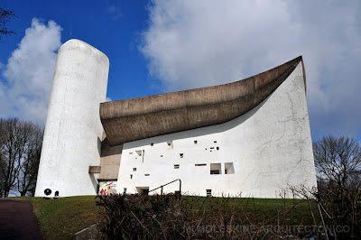 MY ARCHITECTURAL MOLESKINE®: LE CORBUSIER: CHAPEL OF NOTRE-DAME-DU HAUT ...