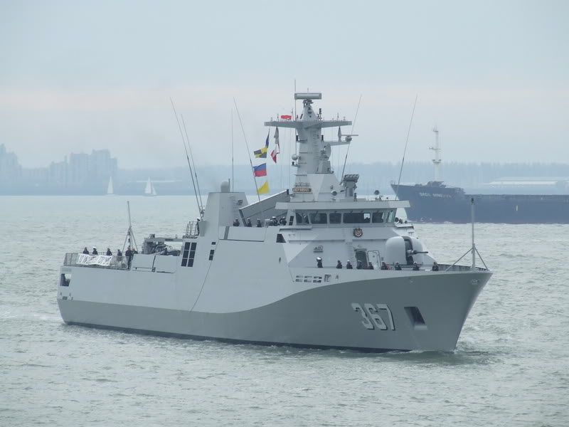 KAPAL REPUBLIK INDONESIA: KRI Sultan Iskandar Muda (367)