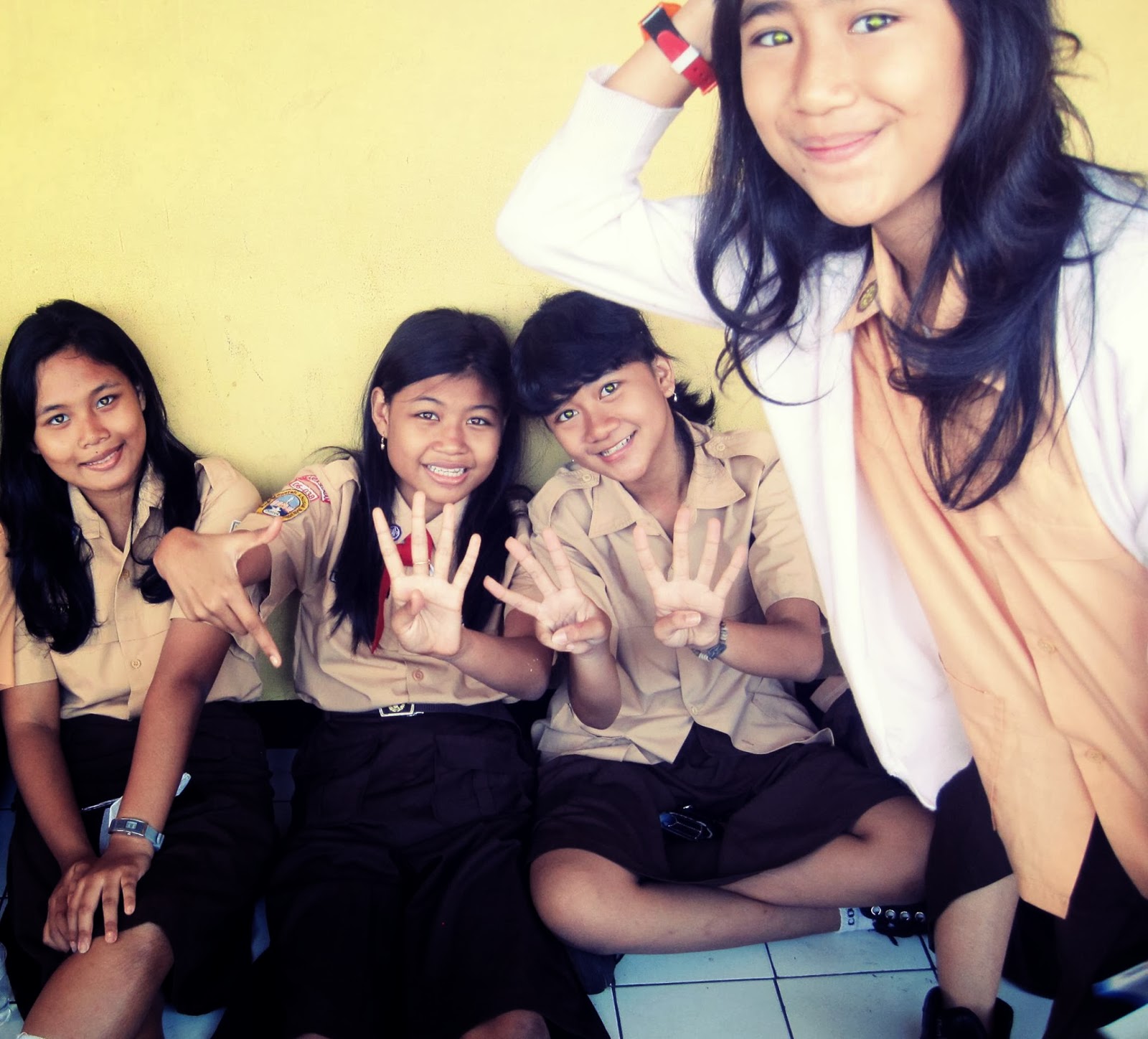 SMPN 85 JAKARTA - 74(KETUPAT)