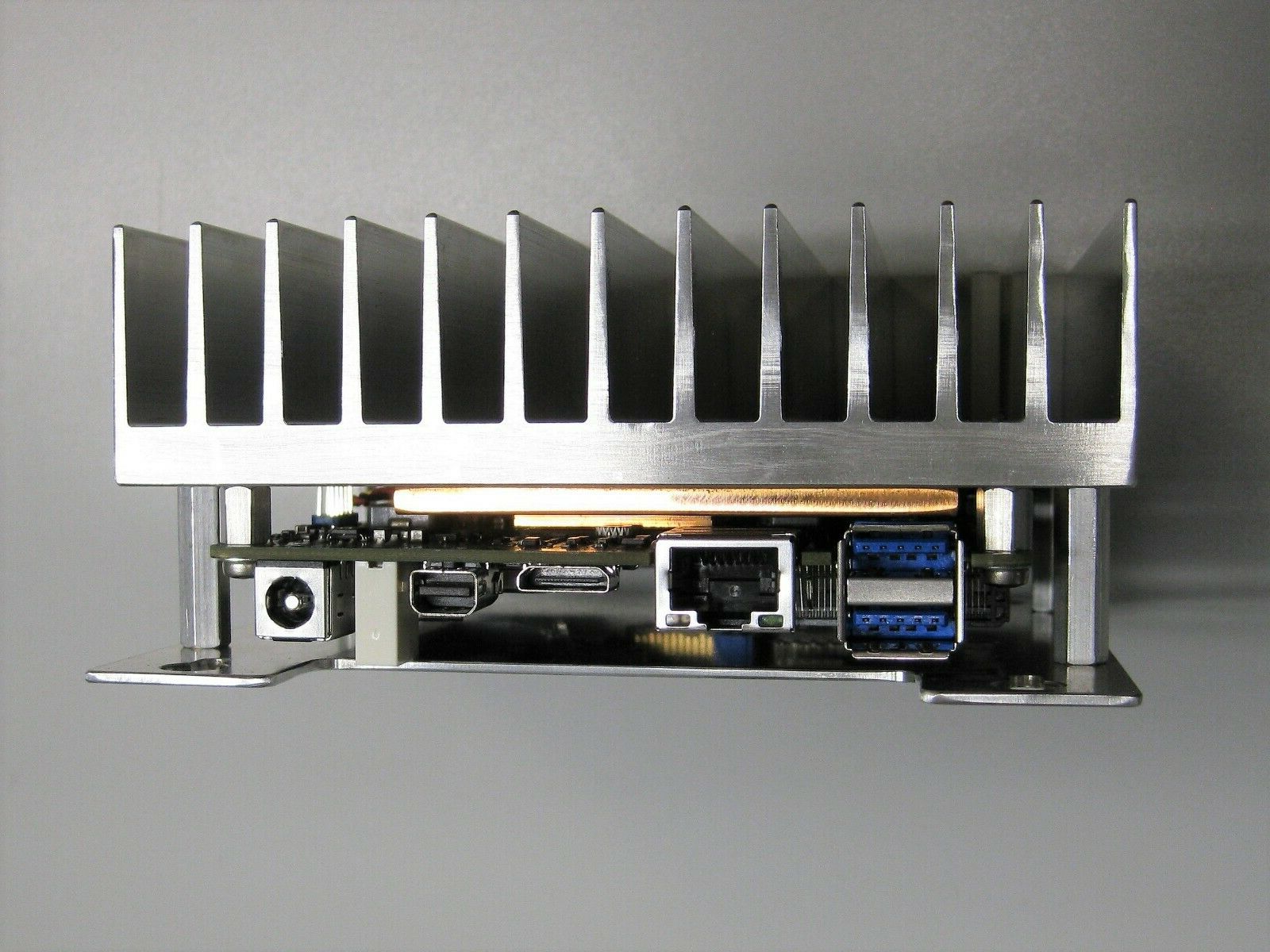 FanlessTech: DIY NUC