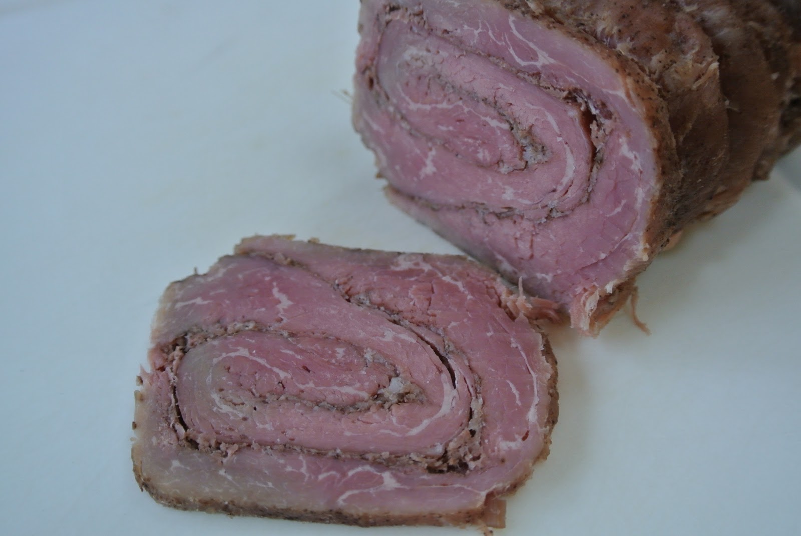 My Macaroni Pie: Nana's Rullupylsa