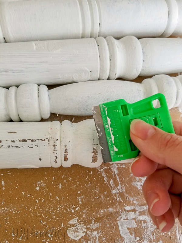 Chippy White Spindles in Minutes - DIY Beautify - Creating Beauty at Home