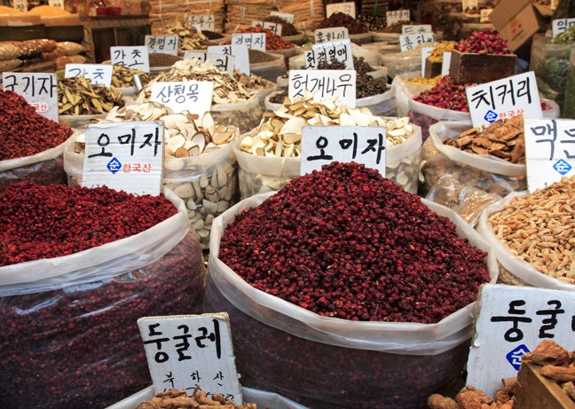 Korea Calling !!: Traditional Korean Medicine