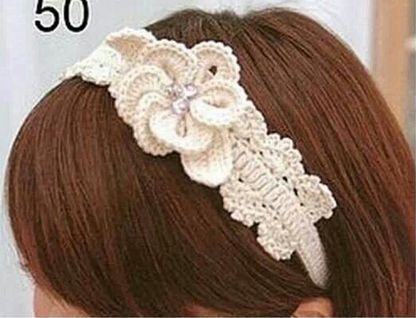 BENTITE CROSETATE ROMANIA: BENTITA CROSETATA MANUAL CU FLOARE MODEL 18