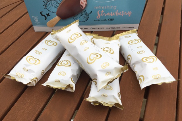 VEGANOO Vegan Reviews: Review: Swedish Glace 'Choc Ice' Lollies