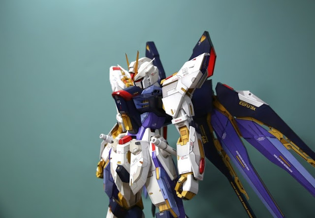 Gundam Family: Gundam Papercraft : Strike Freedom Gundam