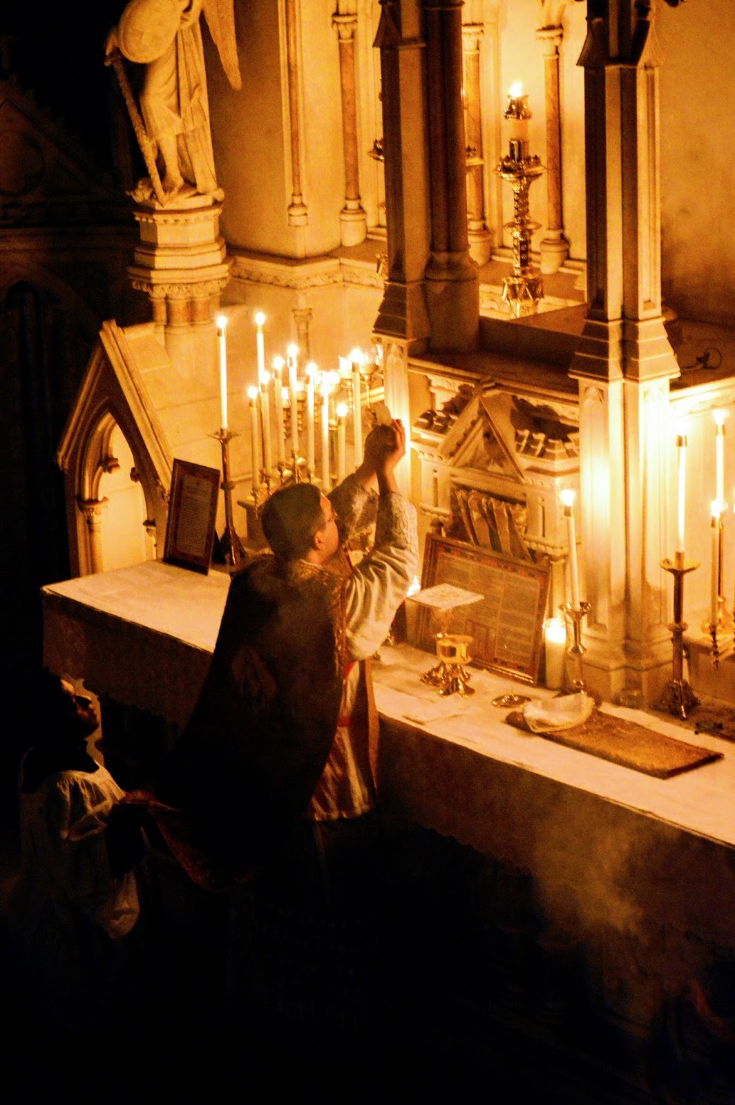 Traditional † Catholicism: Rorate Masses at Holy Innocents (NYC ...